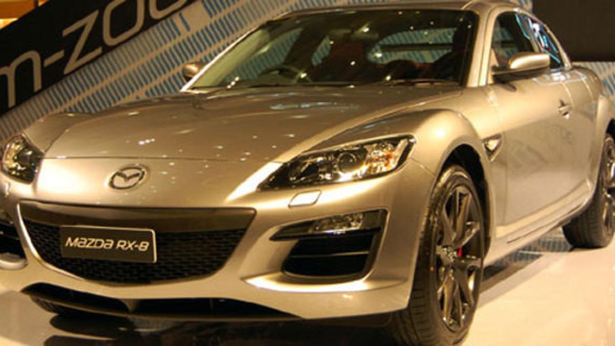 Mazda RX-8 Spirit R Resmi Diluncurkan di Indonesia - Berita Otosia.com