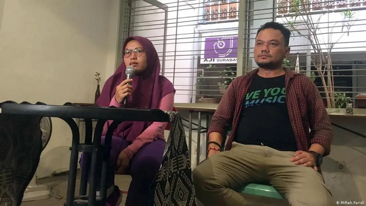 Pengakuan TKI Yuli yang Diduga Dideportasi Akibat Tulis Demo Hong Kong ...