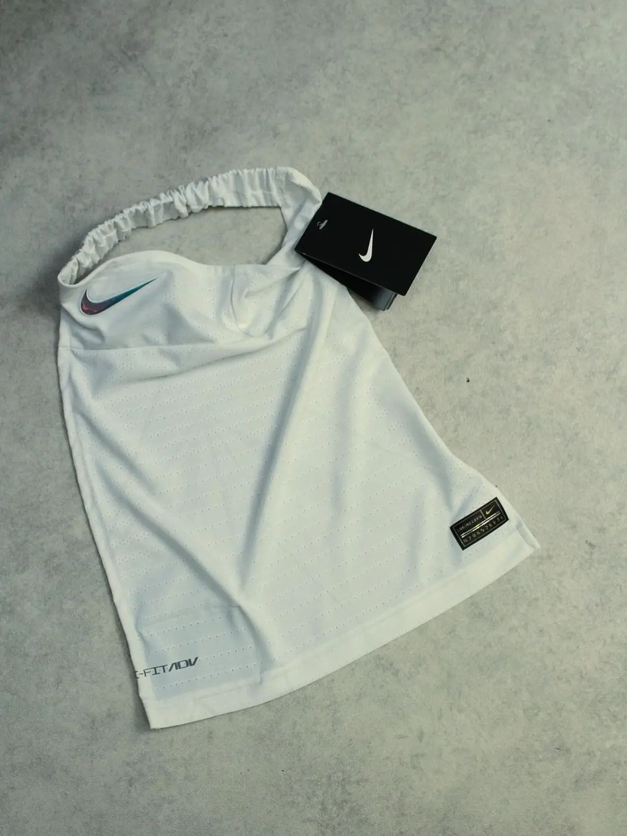 Nike Perdana Rilis Koleksi Niqab dan Abaya, Gandeng Desainer Muslim ...