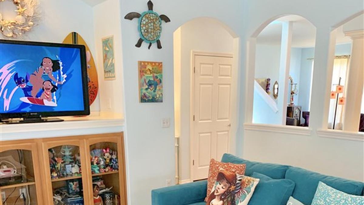 Seru, Intip Rumah Unik dengan Dekorasi Tema Disney Disetiap Sudut Ruang