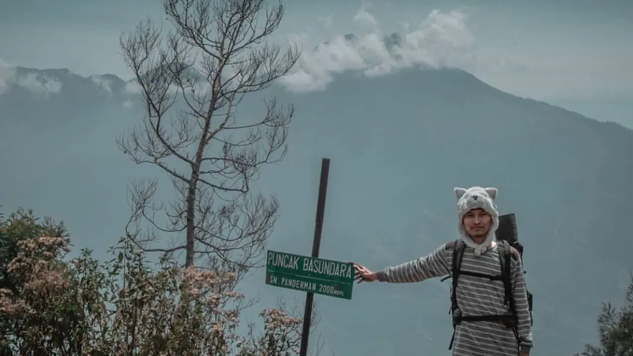6 Fakta Menarik Gunung Panderman yang Berlatar Pemandangan Kota Batu ...