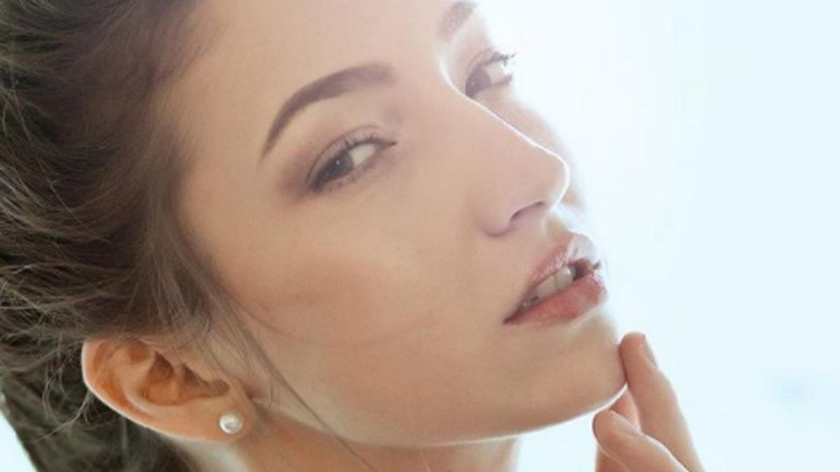 Elena Victoria, Wujud Asli Hantu Ivana di Film Danur 2 Cantiknya Bukan ...