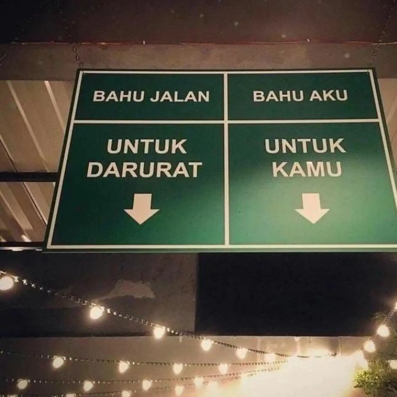 6 Meme Papan Petunjuk Jalan Ini Kocak Banget, Sukses Bikin Ngakak - Hot ...