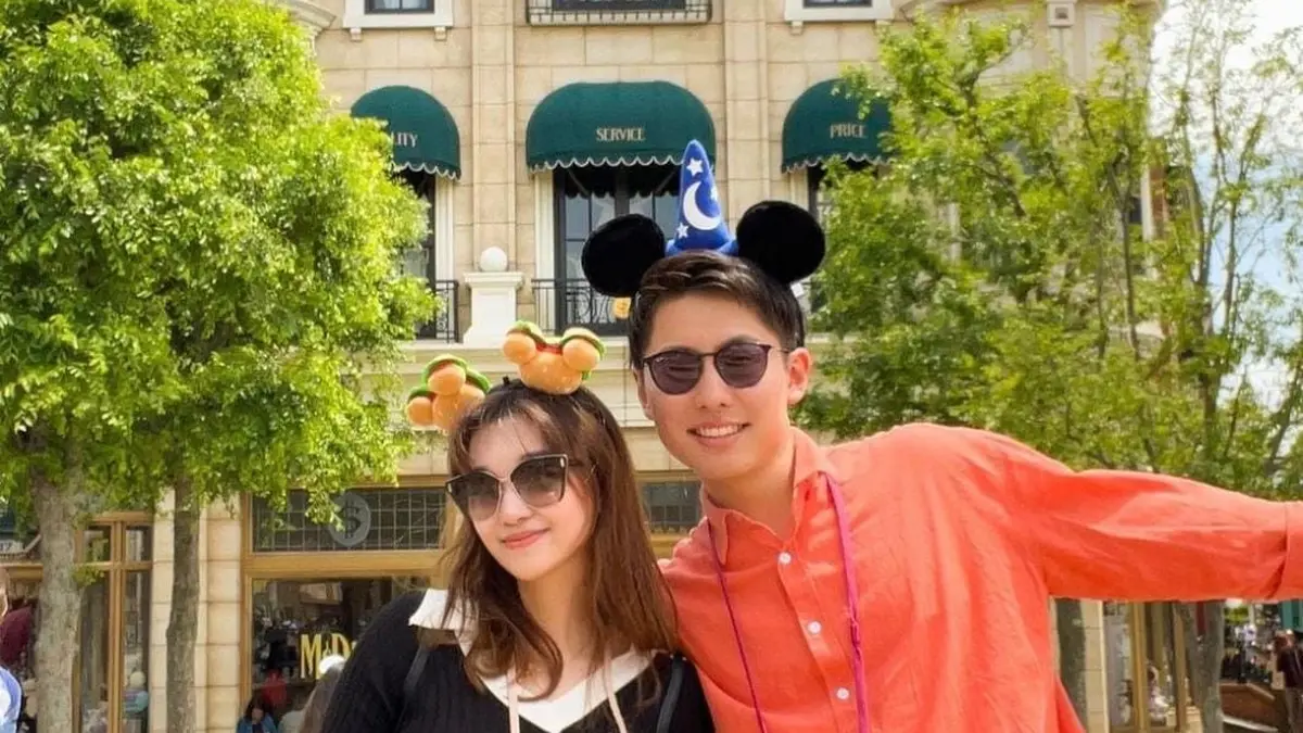 Berita livi dan tomo kencan di disneyland jepang Hari Ini - Kabar ...