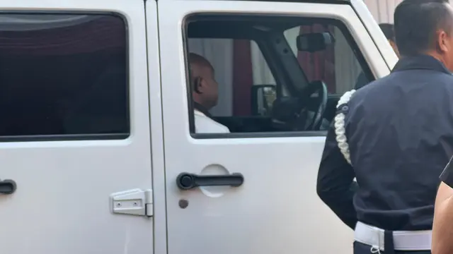 Natalius Pigai Kembali Ikut Pembekalan di Hambalang, Tanpa Didampingi Sopir - News Liputan6.com