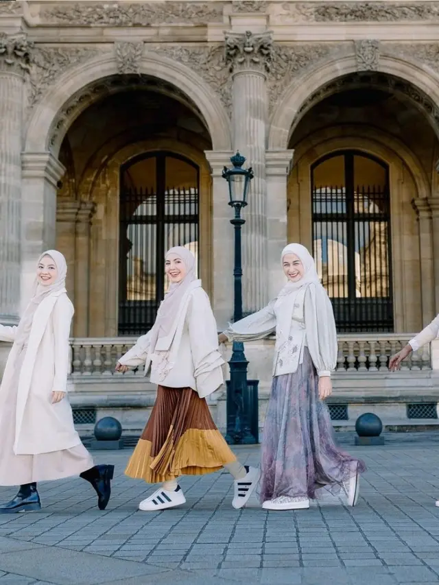 7 Potret Natasha Rizky Bareng Sahabat, Tetap Kompak Meski Single ...