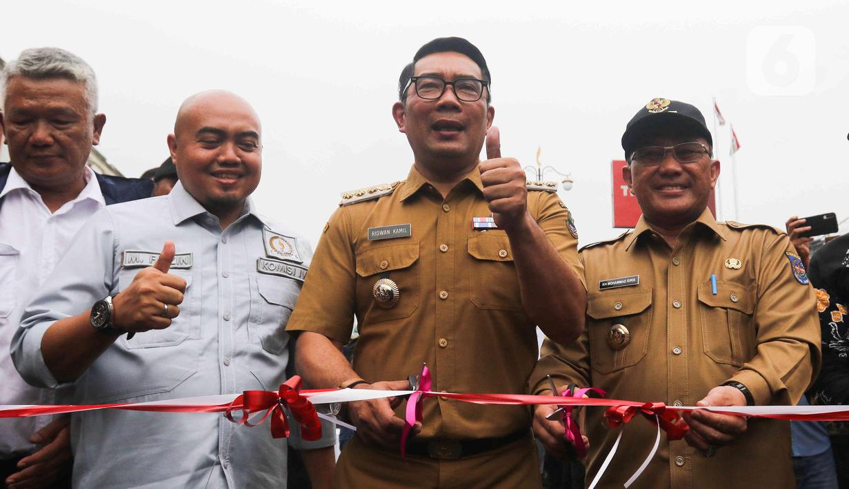 Bersama Walikota Depok, Gubernur Jawa Barat Ridwan Kamil Resmikan ...