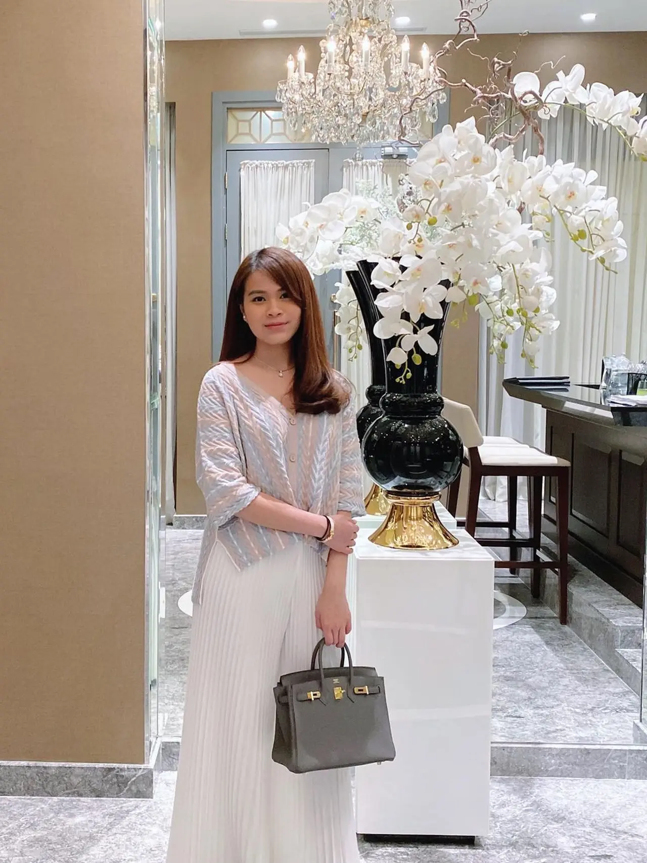 8 Fakta Chen Giovani Soetanto, Calon Menantu Hotman Paris yang Berparas ...