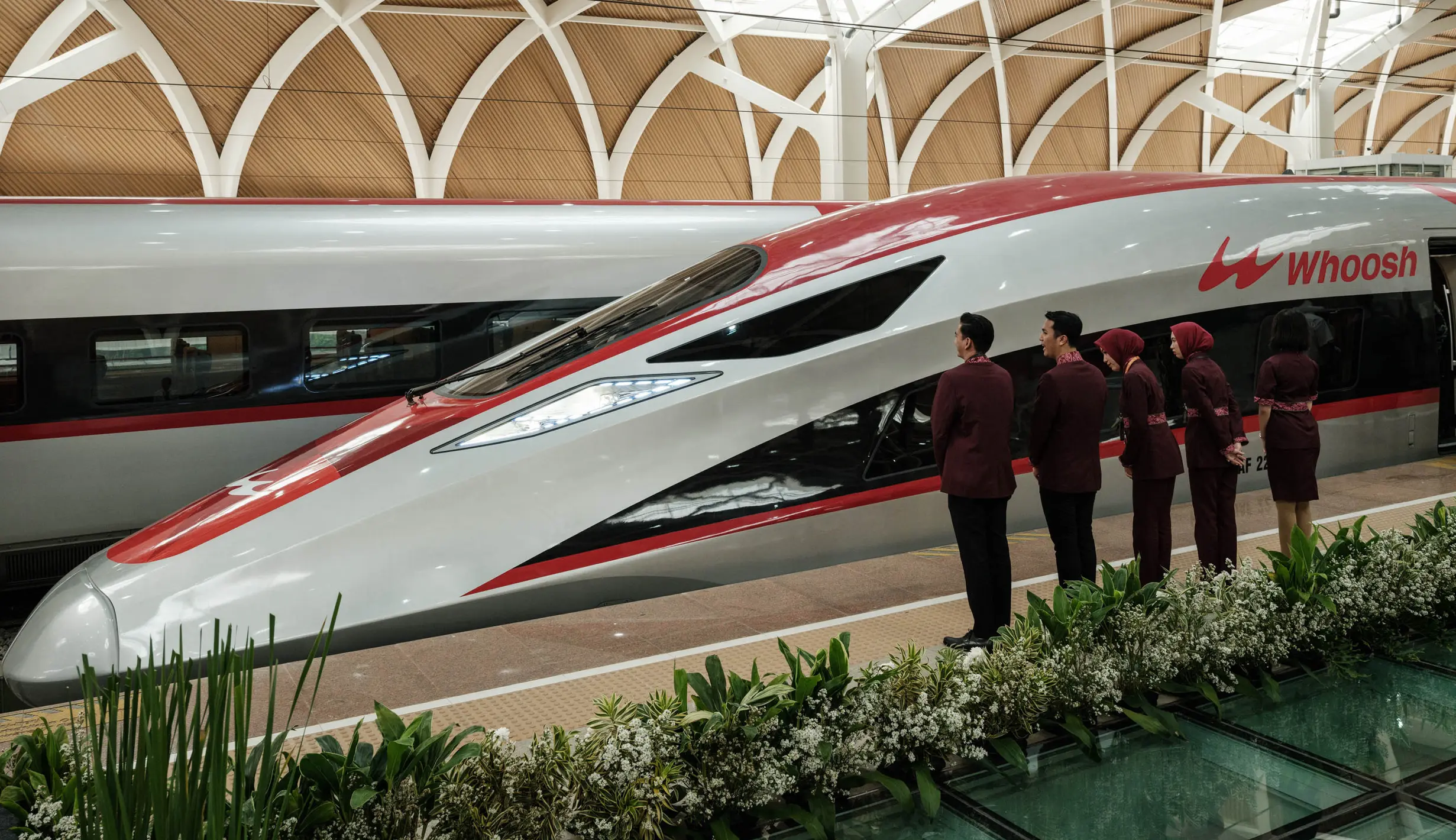 Makna Logo dan Nama Kereta Cepat Jakarta-Bandung 'Whoosh' - Foto ...