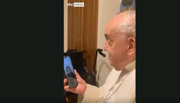 25 Agustus 2001: Kematian Tragis Penyanyi R&B Dunia Aaliyah di ...