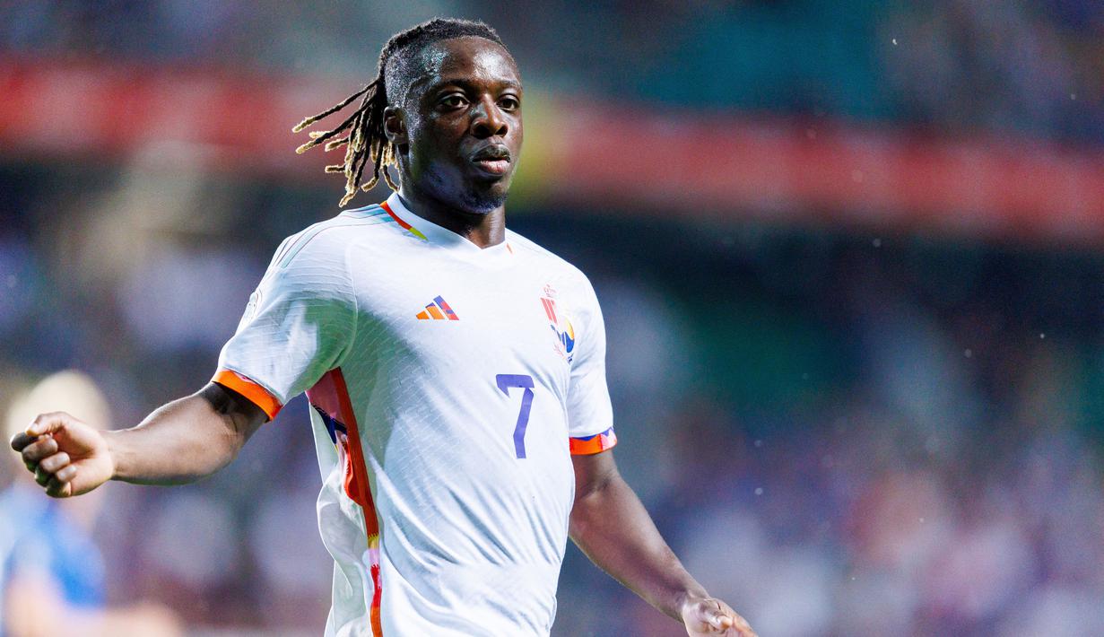 Jeremy Doku Segera Merapat ke Manchester City