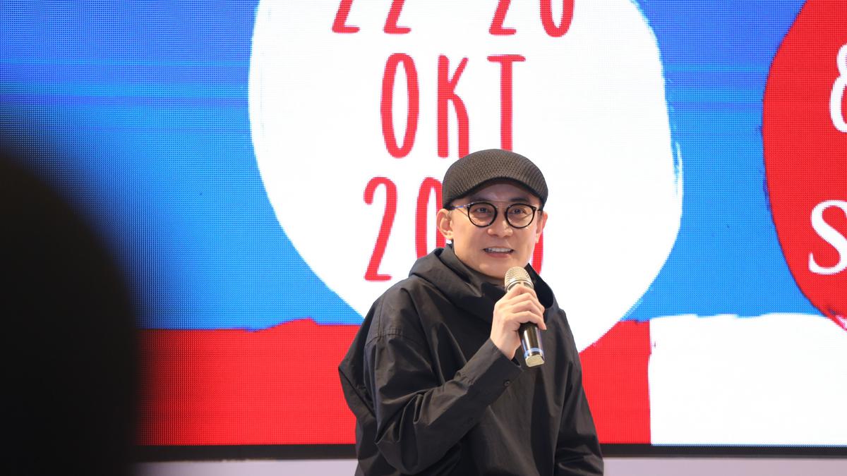 Mengawali Karier dengan Otodidak, Rinaldy Yunardi Kini Jadi Desainer ...