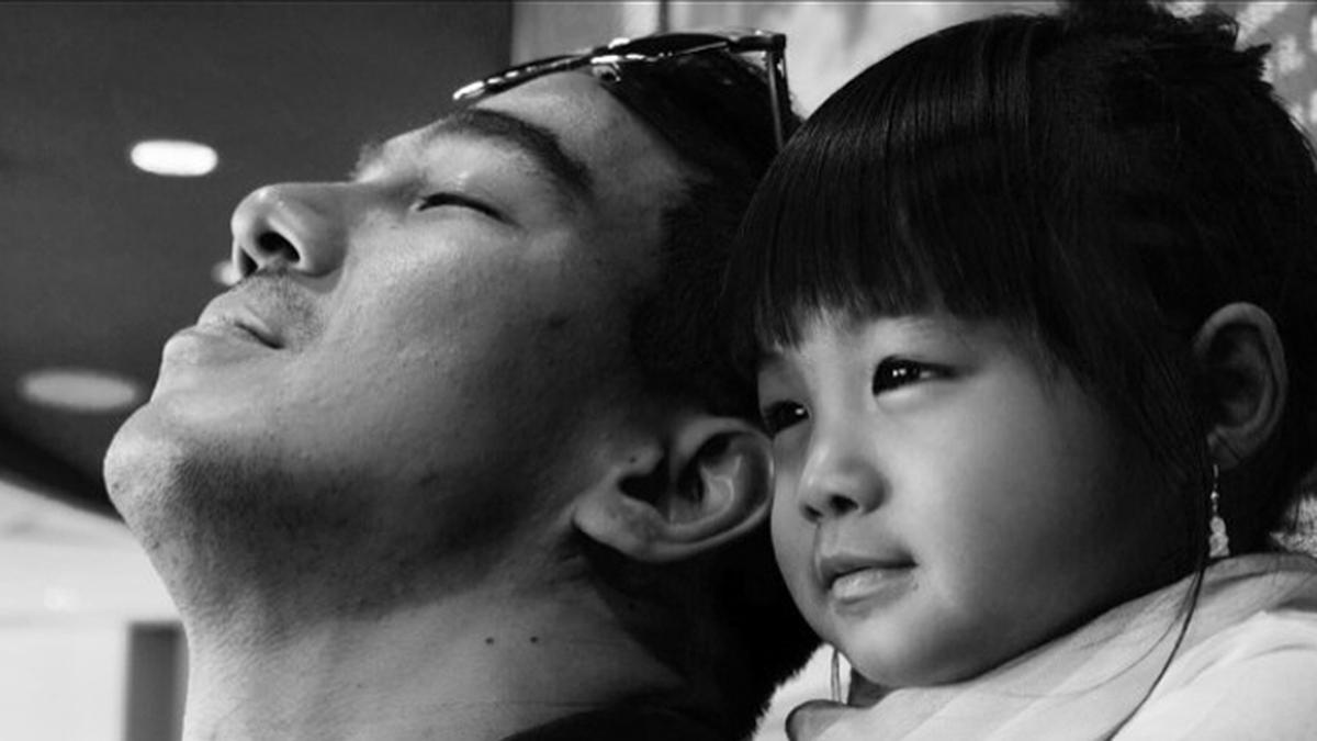 Joe Taslim, Jago Bela Diri yang Sayang Anak - ShowBiz Liputan6.com