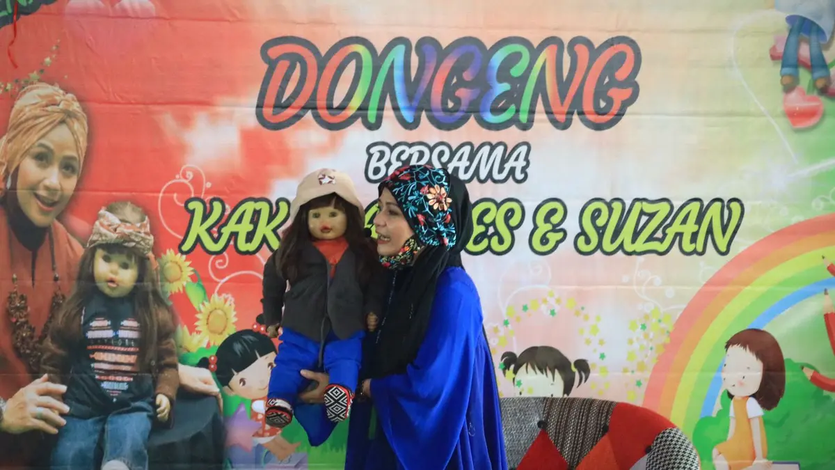 Jarang Terdengar, Berikut Kabar Terbaru Ria Enes dan Boneka Susan ...