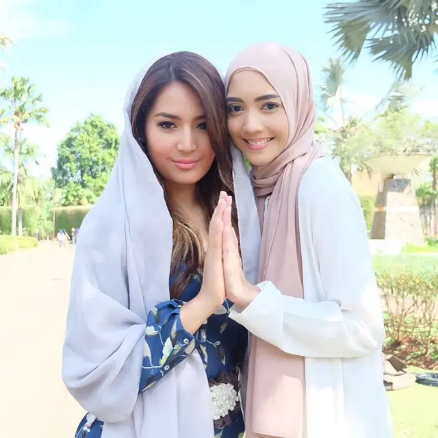 6 Potret Ririn Dwi Ariyanti Tampil Anggun dalam Balutan Hijab, Tuai ...