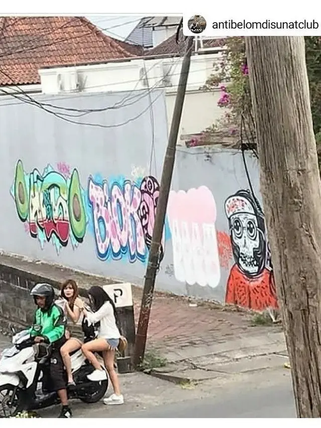 5 Momen Saat Driver Ojek Online Bonceng Dua Cewek Cantik ini Bikin Iri - Hot Liputan6.com