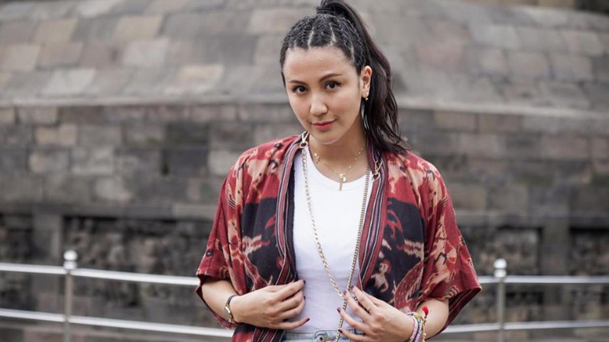 Aktif Jadi Shopee Affiliate, Sharena Delon Dapat Banyak Cuan - ShowBiz ...