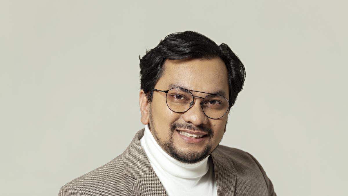 Tompi Kembali Bersyiar dengan Musik pada Ramadhan 2023 Melalui Versi ...