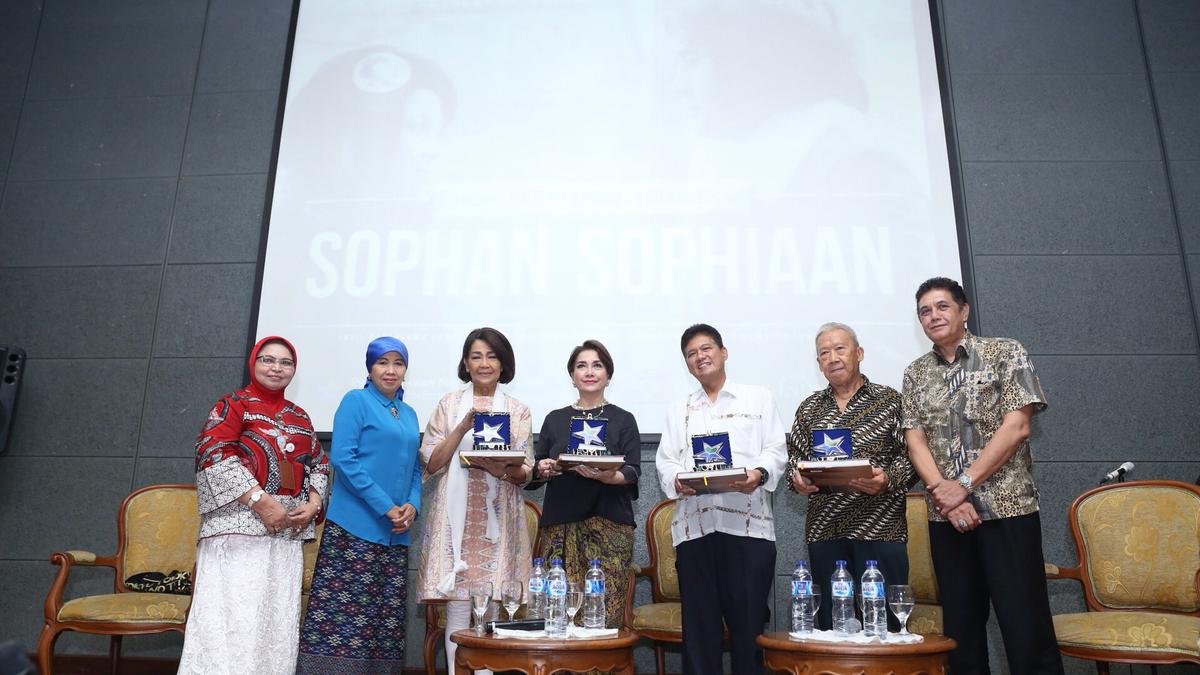 Perpusnas Luncurkan Situs Tokoh Film Indonesia, Sophan Sophiaan