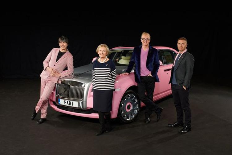 Rolls-Royce Ghost Pink Edisi Untuk Amal - Galeri Otosia.com