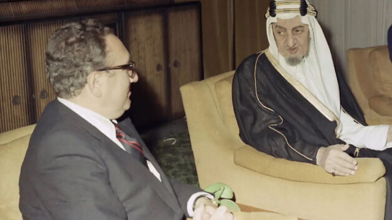 25 Maret 1975: Raja Faisal dari Arab Saudi Tewas Ditembak - Global ...