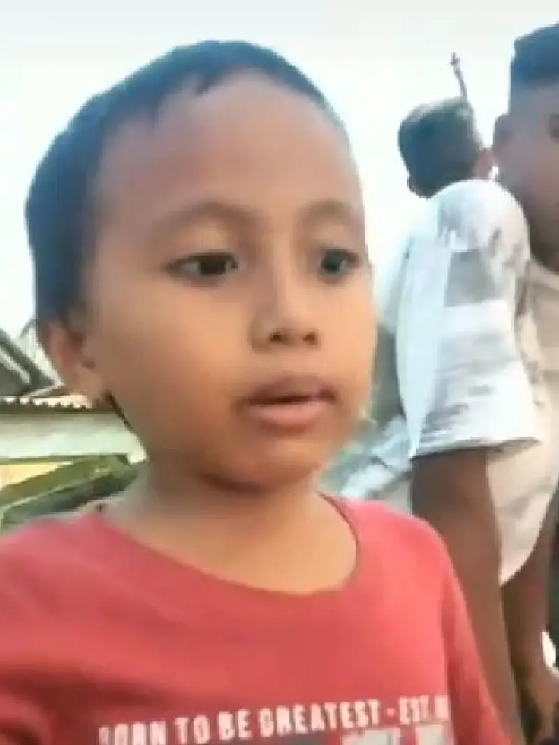 Anak Kecil Viral Bikin Emosi! Ini Alasan Pria Yang Viral Cubiti