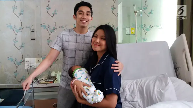 Cerita Zivanna Letisha Lahirkan Anak Pertama - ShowBiz Liputan6.com