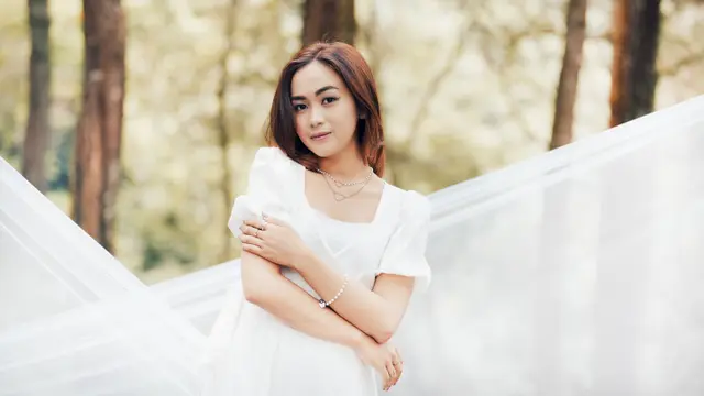 Rischa Queen Perkenalkan Single Kedua Berjudul Aku Ingin Bebas ...