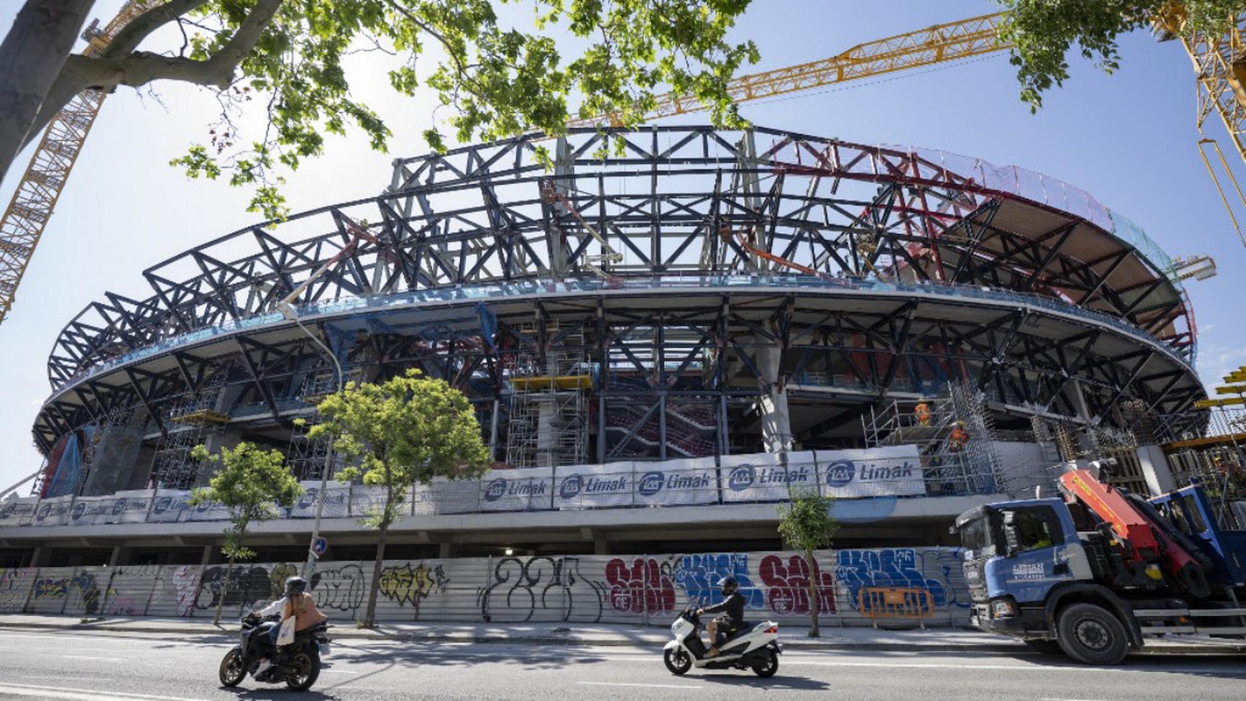 Renovasi Belum Rampung, Barcelona Harus Sabar Kembali ke Camp Nou