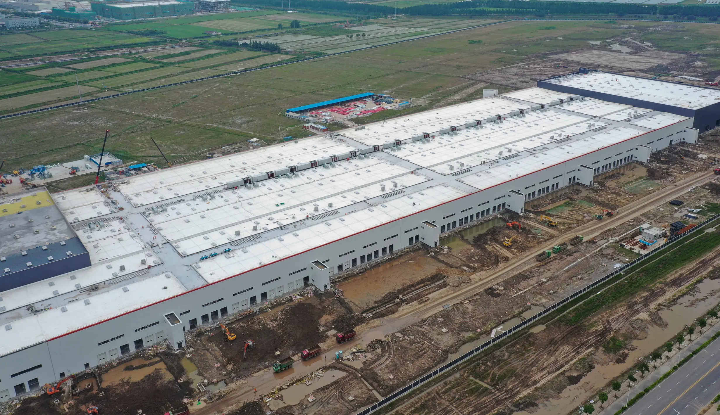 FOTO: Memantau Pembangunan Pabrik Raksasa Tesla di Shanghai - Foto ...