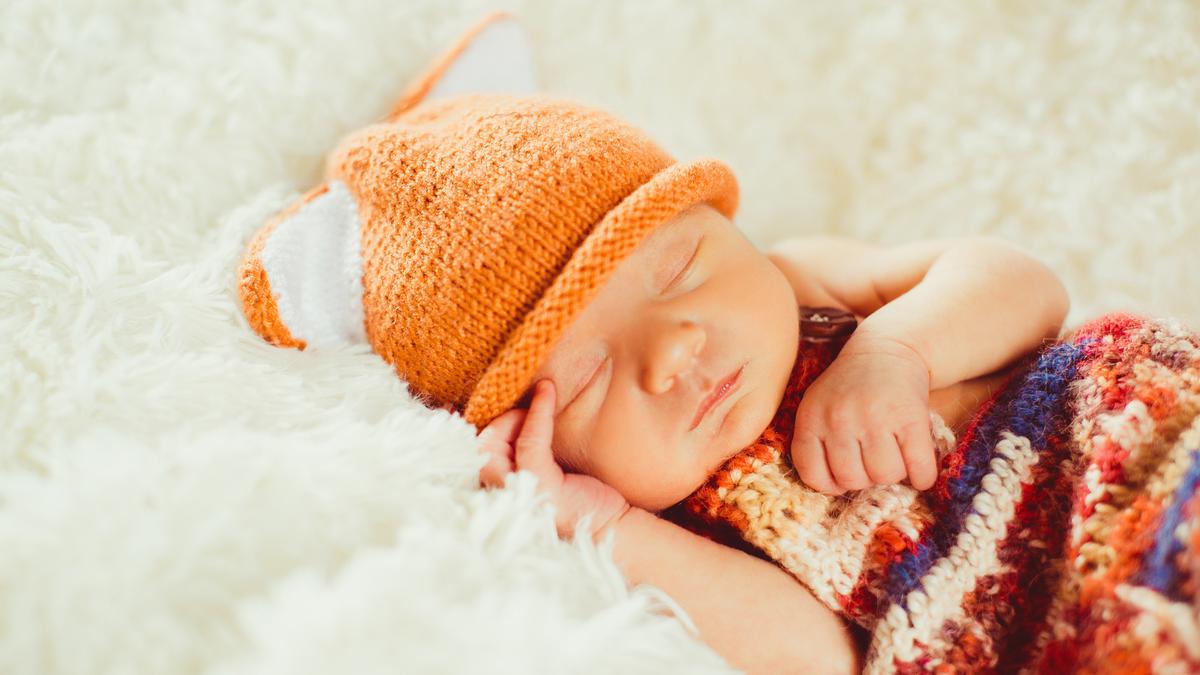 9 Arti Mimpi Dikasih Bayi yang Bikin Penasaran - Lifestyle Fimela.com