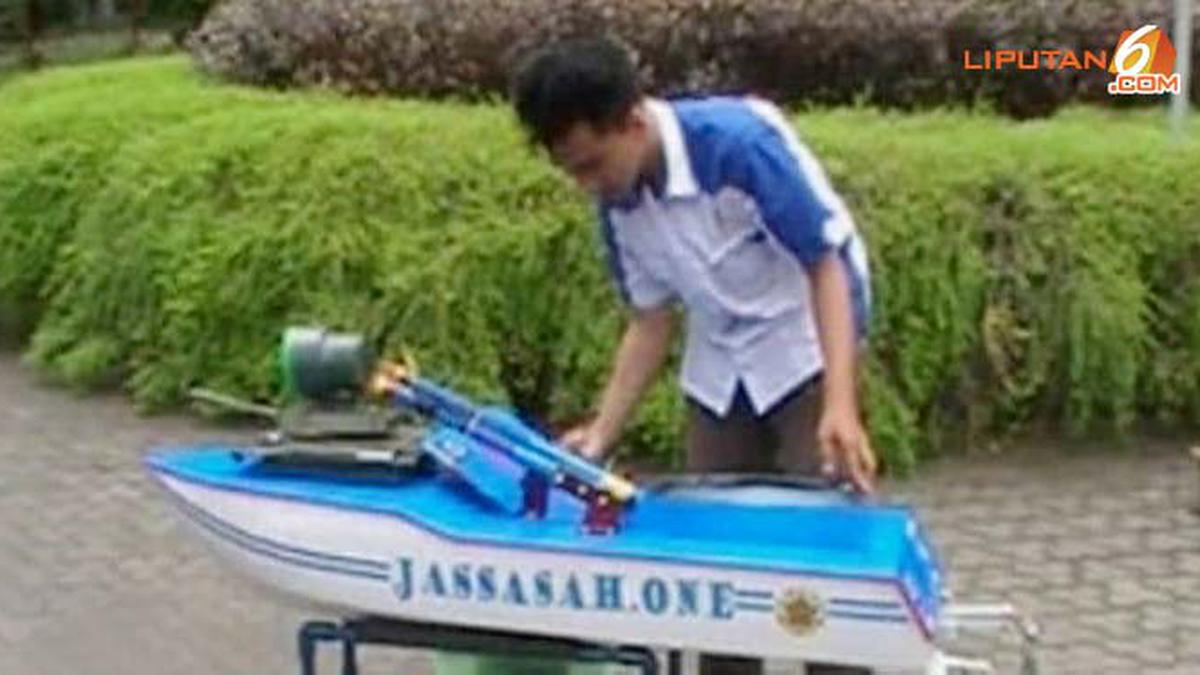 [VIDEO] UGM Kembangkan Robot Kapal Pengintai - News Liputan6.com