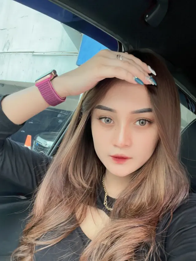 Model Deby Atika Awali Karier Gegara Sering Jadi Model Make-Up Tetangga - ShowBiz Liputan6.com