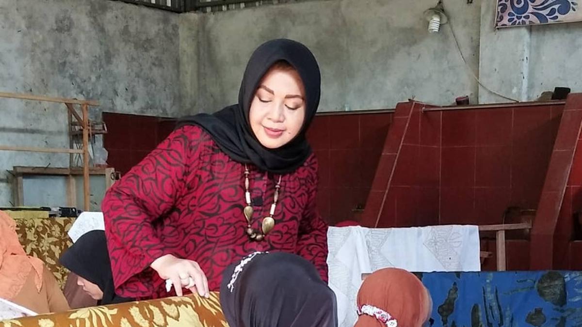 Batik Terang Galih Mejeng di Sarinah Sejak 2017, Rata-Rata Omzet Capai ...
