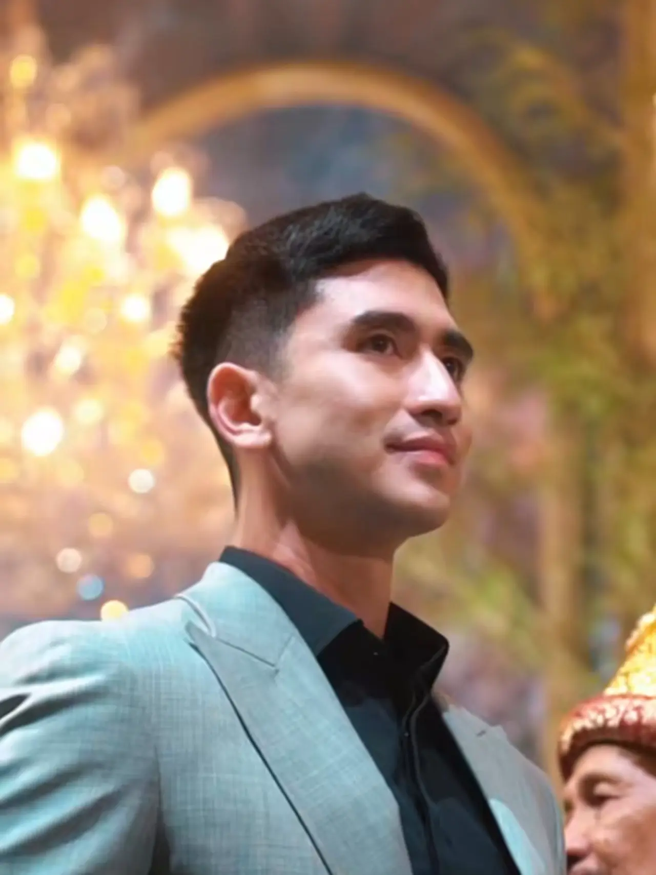 7 Potret Verrell Bramasta ke Nikahan Mantan, Doakan Febby Rastanty dan ...