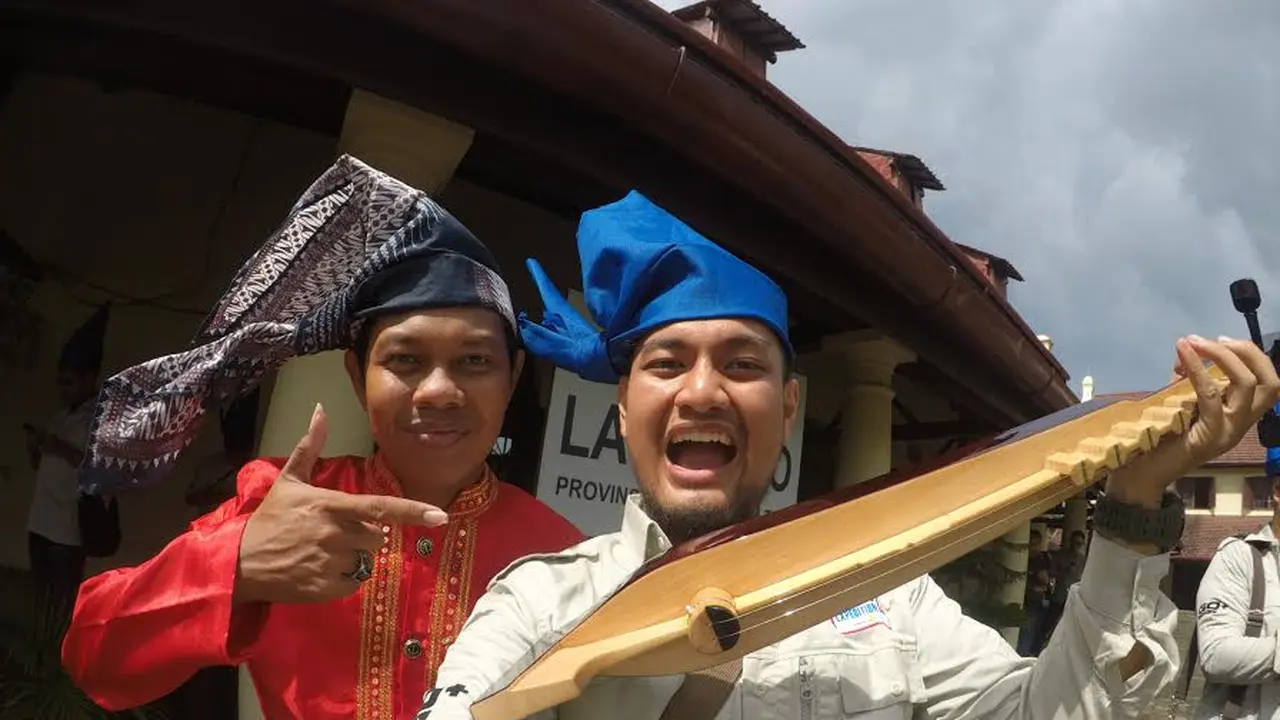 Ternyata Ini Makna Pasapu, Tutup Kepala Khas Sultan Hasanuddin ...