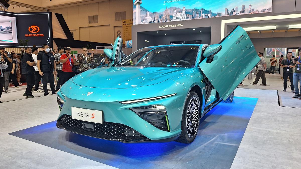 Debut di GIIAS 2023, Neta Ramaikan Pasar Mobil Listrik Indonesia ...