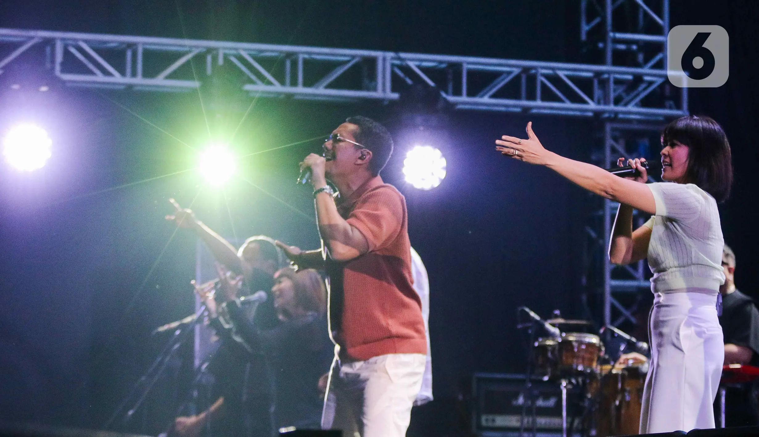 Penampilan Maliq & D’Essentials Tutup Soundsfest 2024 Hari Pertama ...