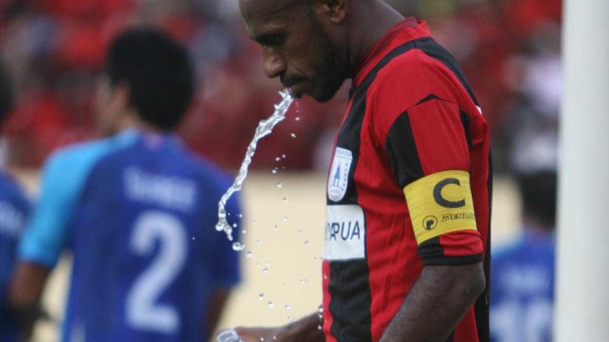 Boaz Solossa Tampil di Piala Jenderal Sudirman Bersama Persipura