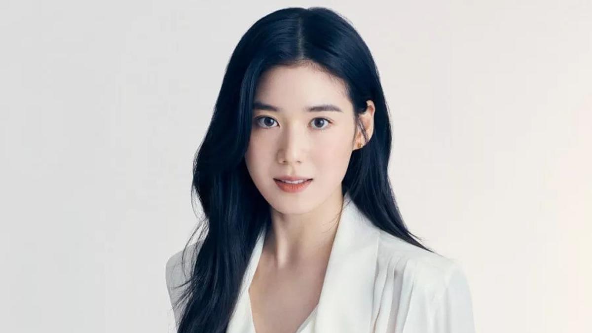 Aktris Jung Eun Chae Dikonfirmasi Pacaran dengan Product Designer Kim Chung Jae - ShowBiz ...