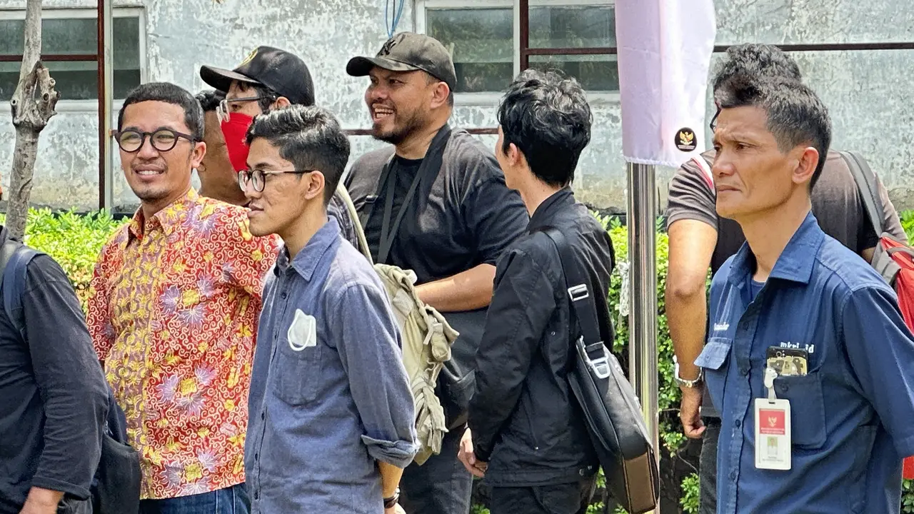 Sederet Artis yang Ikut Demo Kawal Putusan MK di Gedung DPR/MPR RI, Ada Komika hingga Sutradara ...