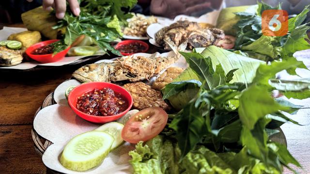 27 Rekomendasi Tempat Makan Enak di Purwakarta Terpopuler 2025, Tak Boleh Dilewatkan