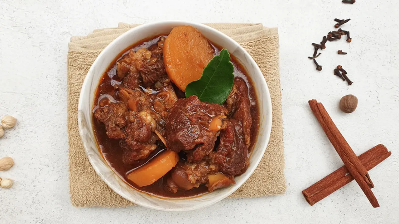 13 Resep Semur Daging yang Empuk dan Bumbu Meresap