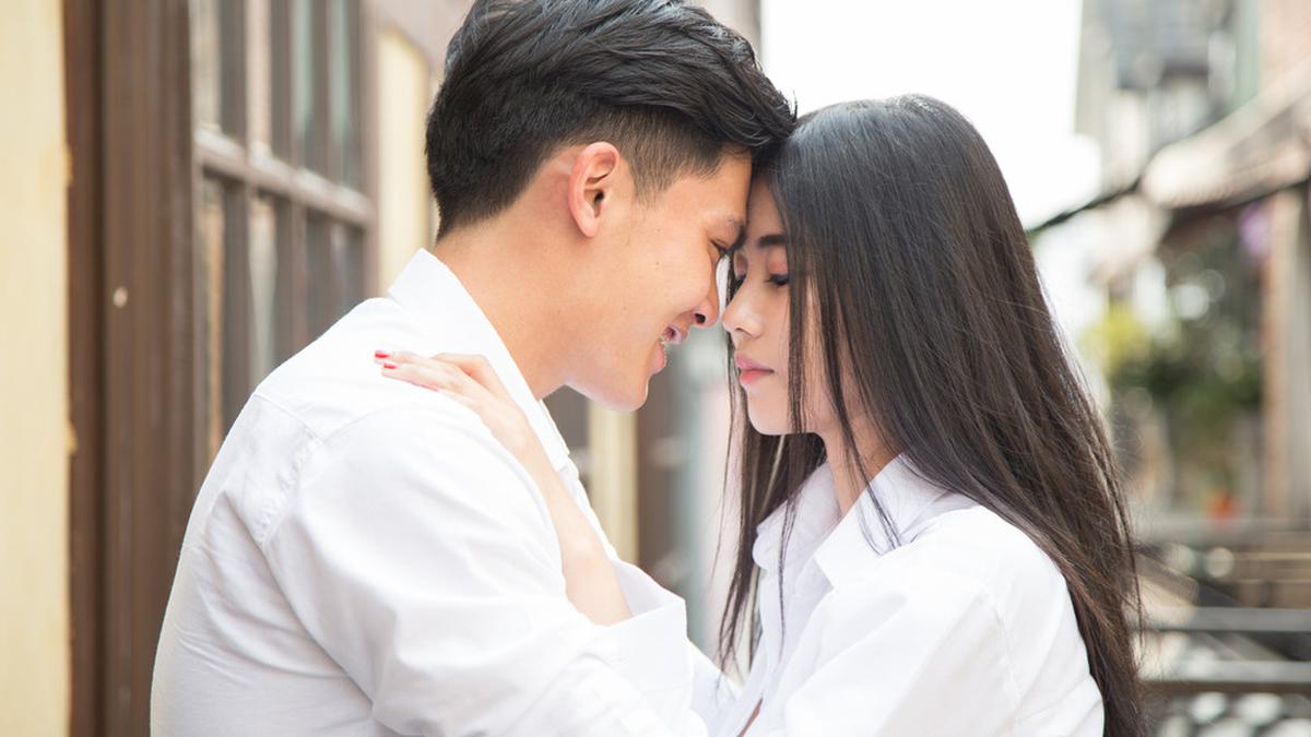 Tak Sama, Kenali 4 Perbedaan antara Cinta dan Nafsu - Relationship ...