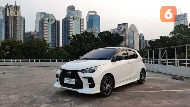 Lebih Dekat dengan Toyota Agya GR Sport Tipe Tertinggi, Ini yang ...
