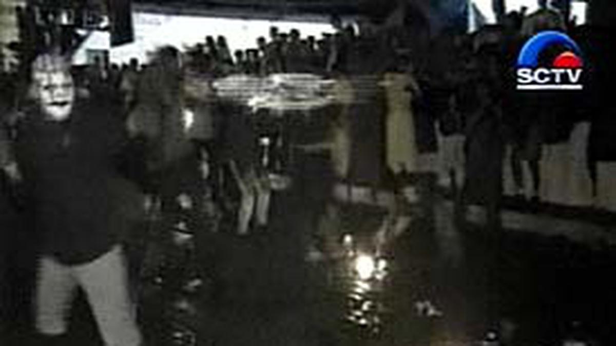 Tradisi Lempar Bola Api ala El Salvador - Global Liputan6.com