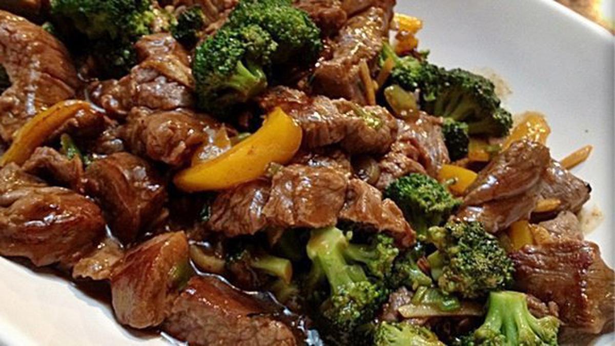 Cara Memasak Daging Agar Tidak Alot dan Keras Ala Chef Ari Galih