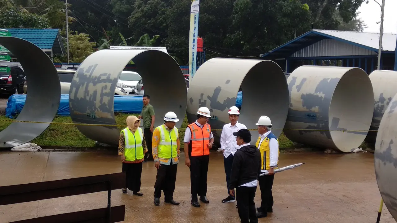 Pengerjaan Proyek 2 Bendungan Penahan Banjir Jakarta Terhambat Bangunan ...
