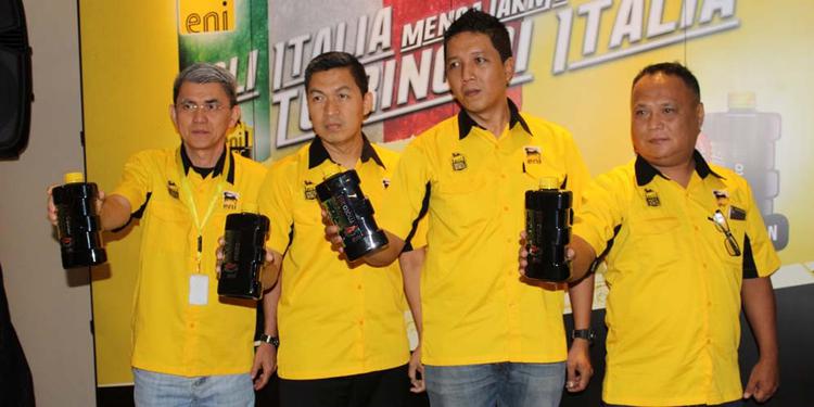 Motor Roda 3 Viar Kini Teguk Oli Eni - Berita Otosia.com