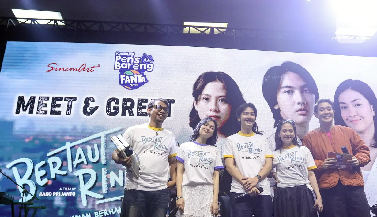 Zara Adhisty dan Ari Irham Bicara Tentang Film Bertaut Rindu di KapanLagi Pensi Bareng FANTA ...